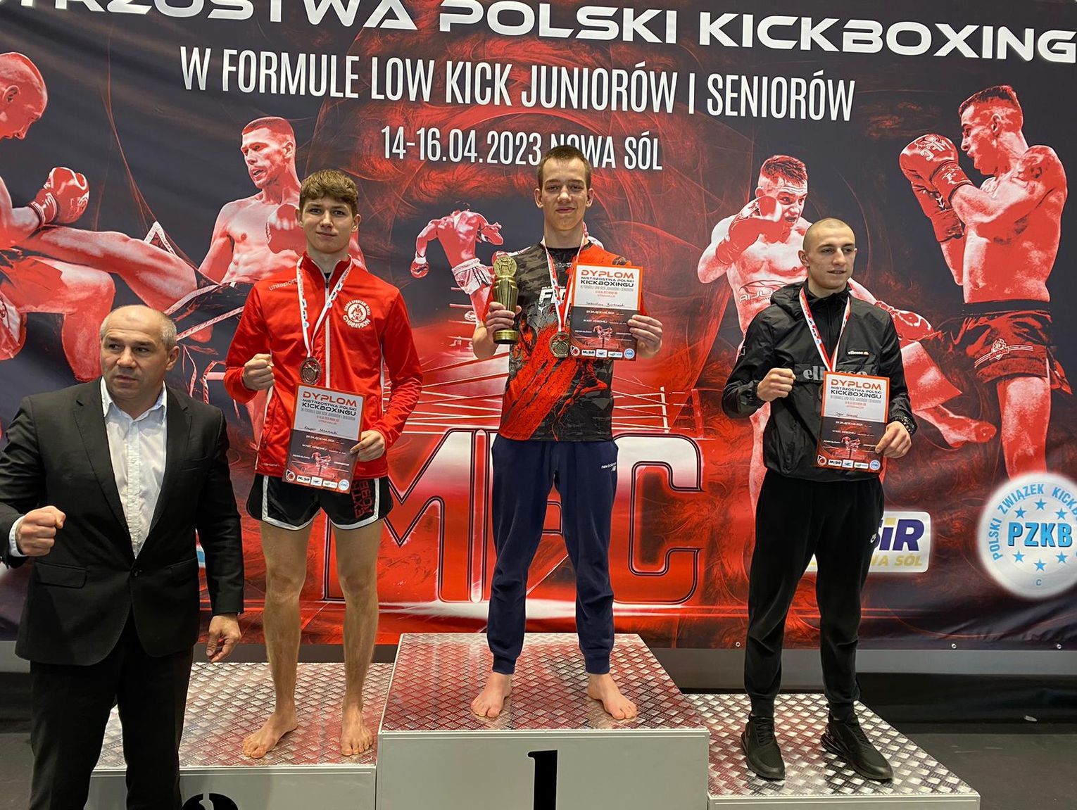 Sebastian Borkowski mistrzem Polski w muai - thai i kickboxingu!